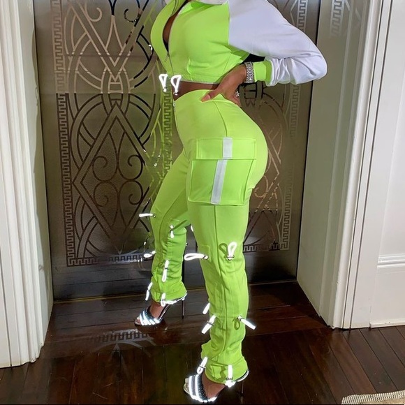 Pants & Jumpsuits | Gsuwoo 2 Piece Like Green Indy 50 Set | Poshmark